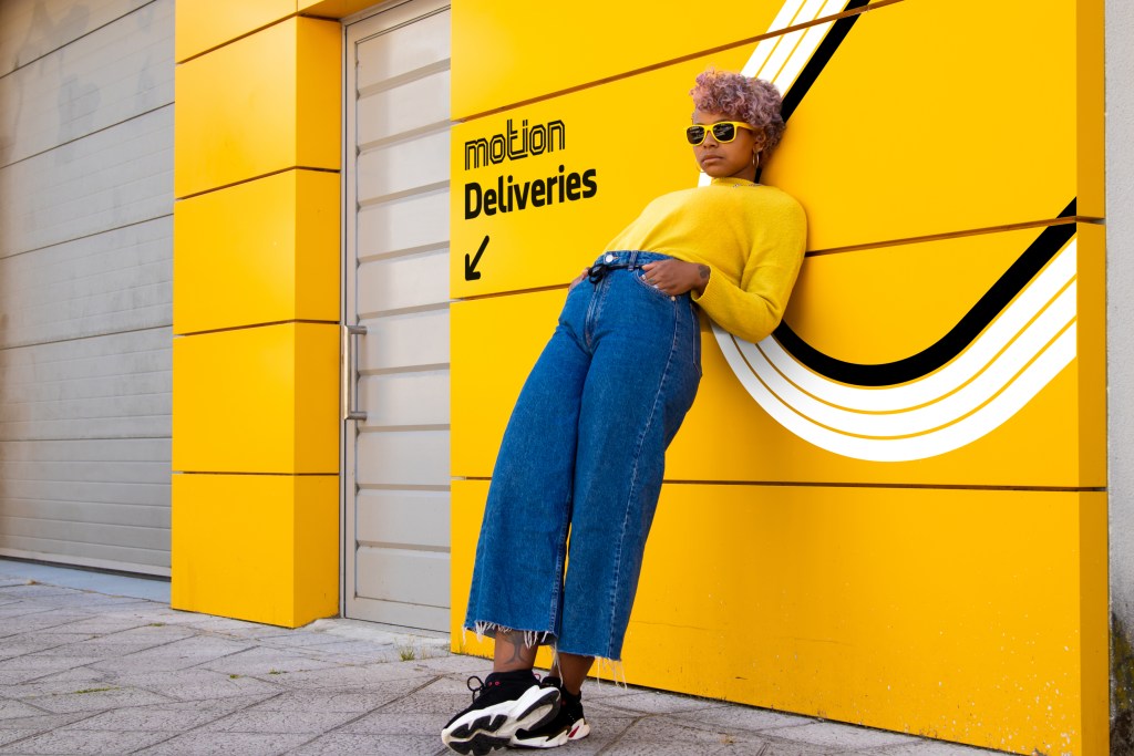 A Guide to Selecting the Perfect Material for Your Signage Projects ...